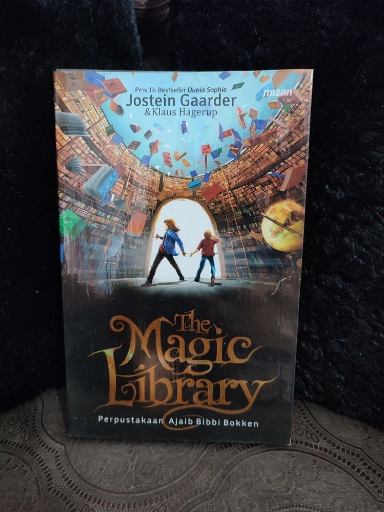 Jual Novel Terjemahan The Magic Library Jostein Gaarder Preloved ...