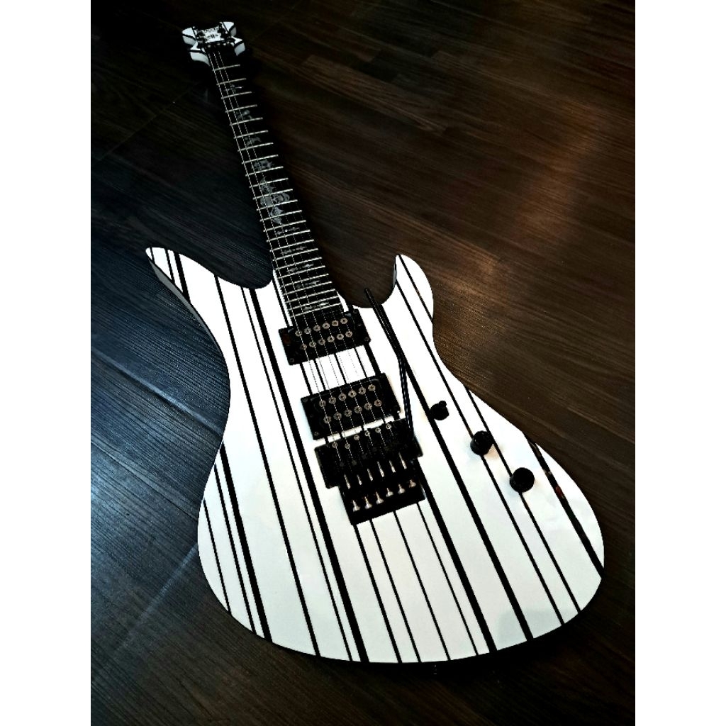 Jual Gitar Schecter Synyster Gates Standard 2020 Original | Shopee ...