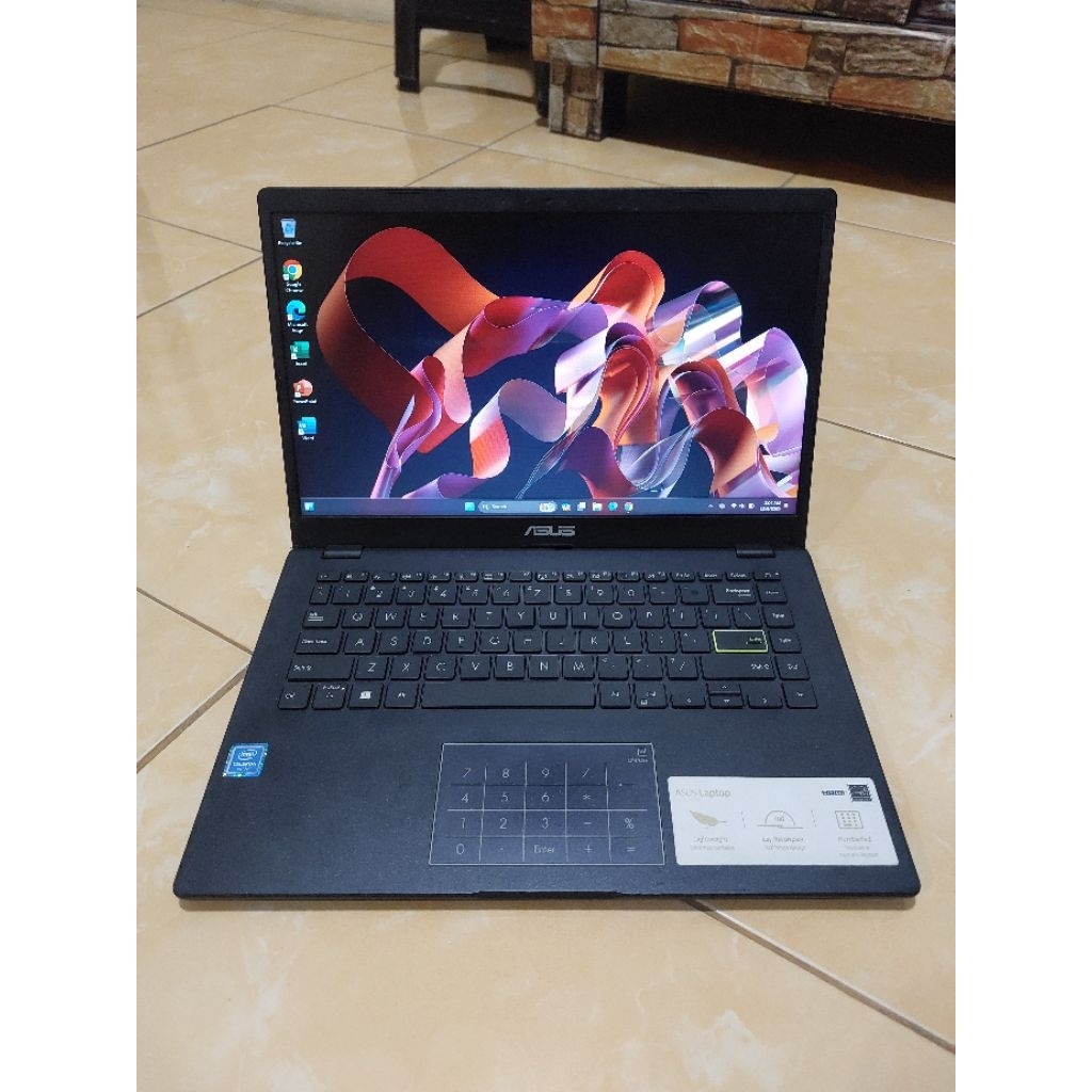 Jual Laptop asus vivobook e410ma | Shopee Indonesia