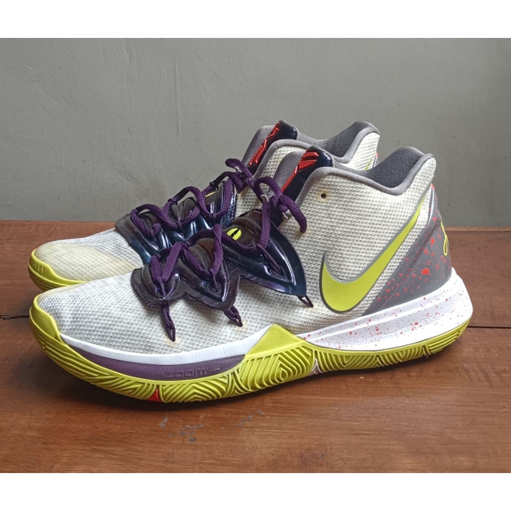 Jual Kyrie X Kobe Size 42 Shopee Indonesia