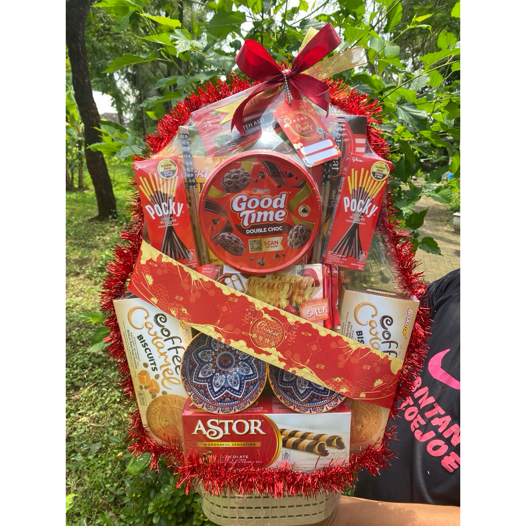 Jual PARCEL NATAL / PARCEL IMLEK 2026 MURAH CHRISTMAS HAMPERS | Shopee ...