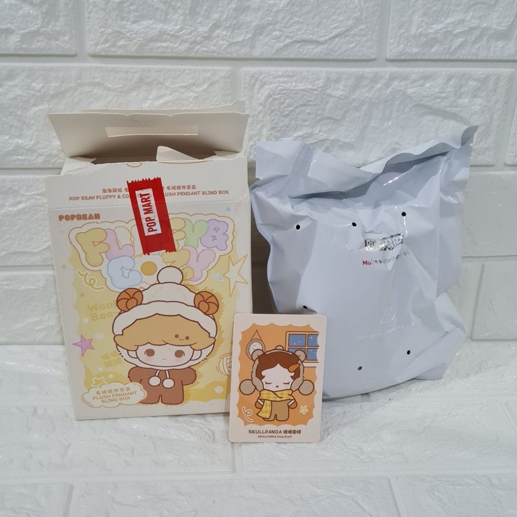 Jual Fluffy and Cozy Blind Box Pop Mart Skull Panda | Shopee Indonesia
