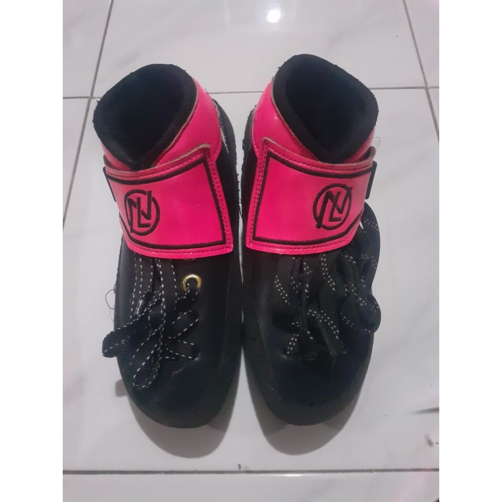Jual booth sepatu roda NLSR | Shopee Indonesia