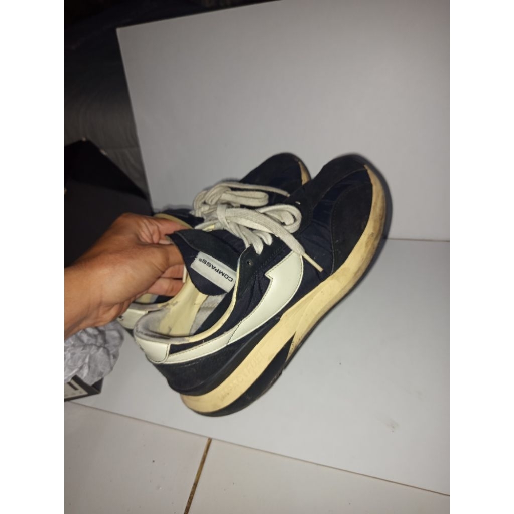 Jual compass velocity v2 black - original | Shopee Indonesia
