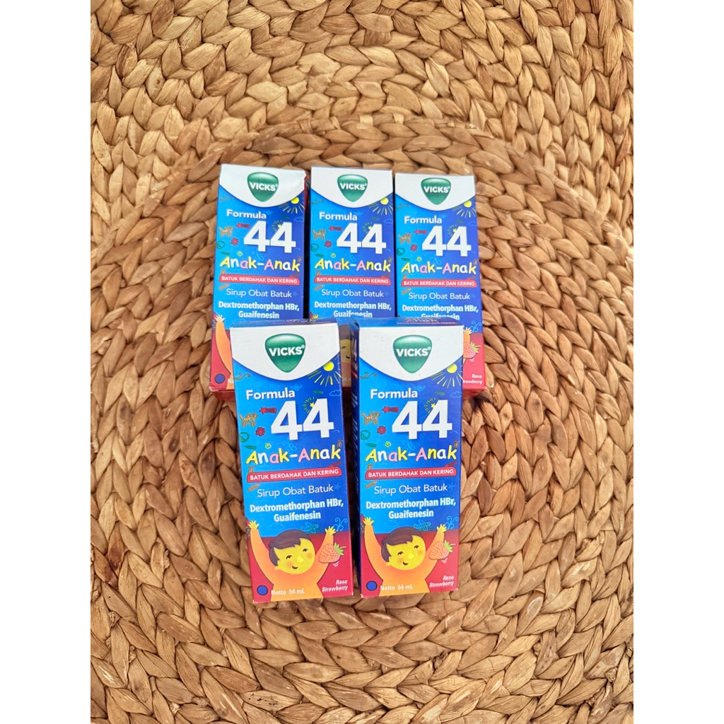 Jual Sirup Obat Batuk Anak Vicks Formula 44 Strawberry 54 ml ...