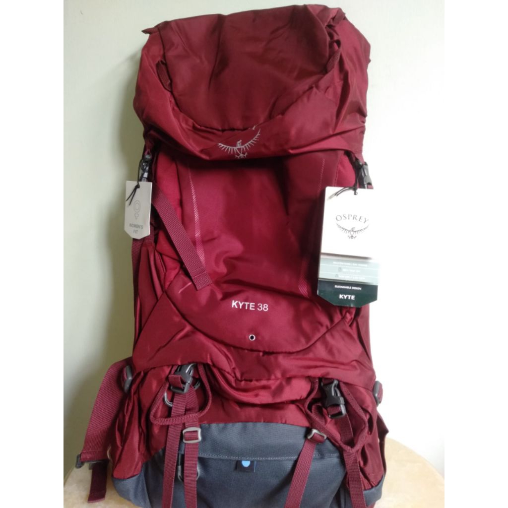 Jual semi carrier Kyte 38 Elderberry Purple/maroon | Shopee Indonesia