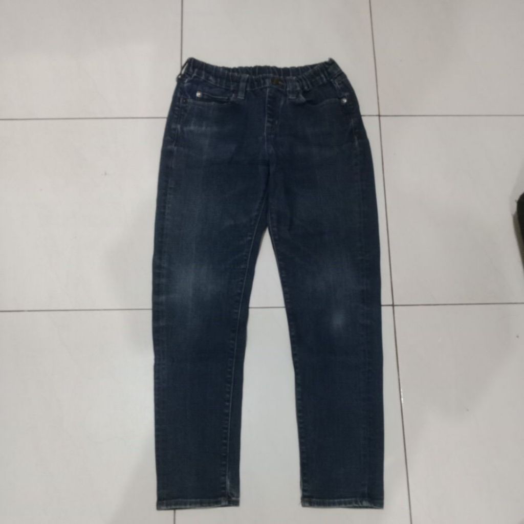 Jual uniqlo Jeans Kids uk. 150 | Shopee Indonesia
