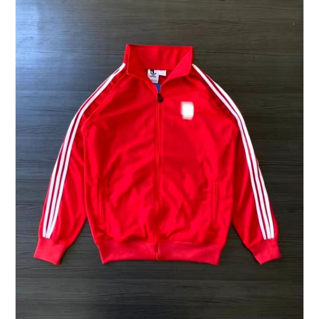 Jual TRACKTOP MERAH LIST PUTIH | Shopee Indonesia