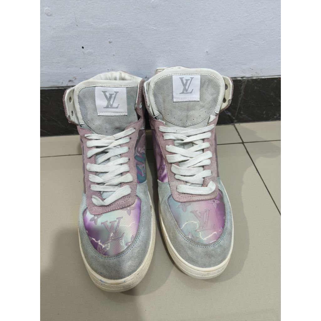 Jual Louis Vuitton High Monogram SZ 42 | Shopee Indonesia