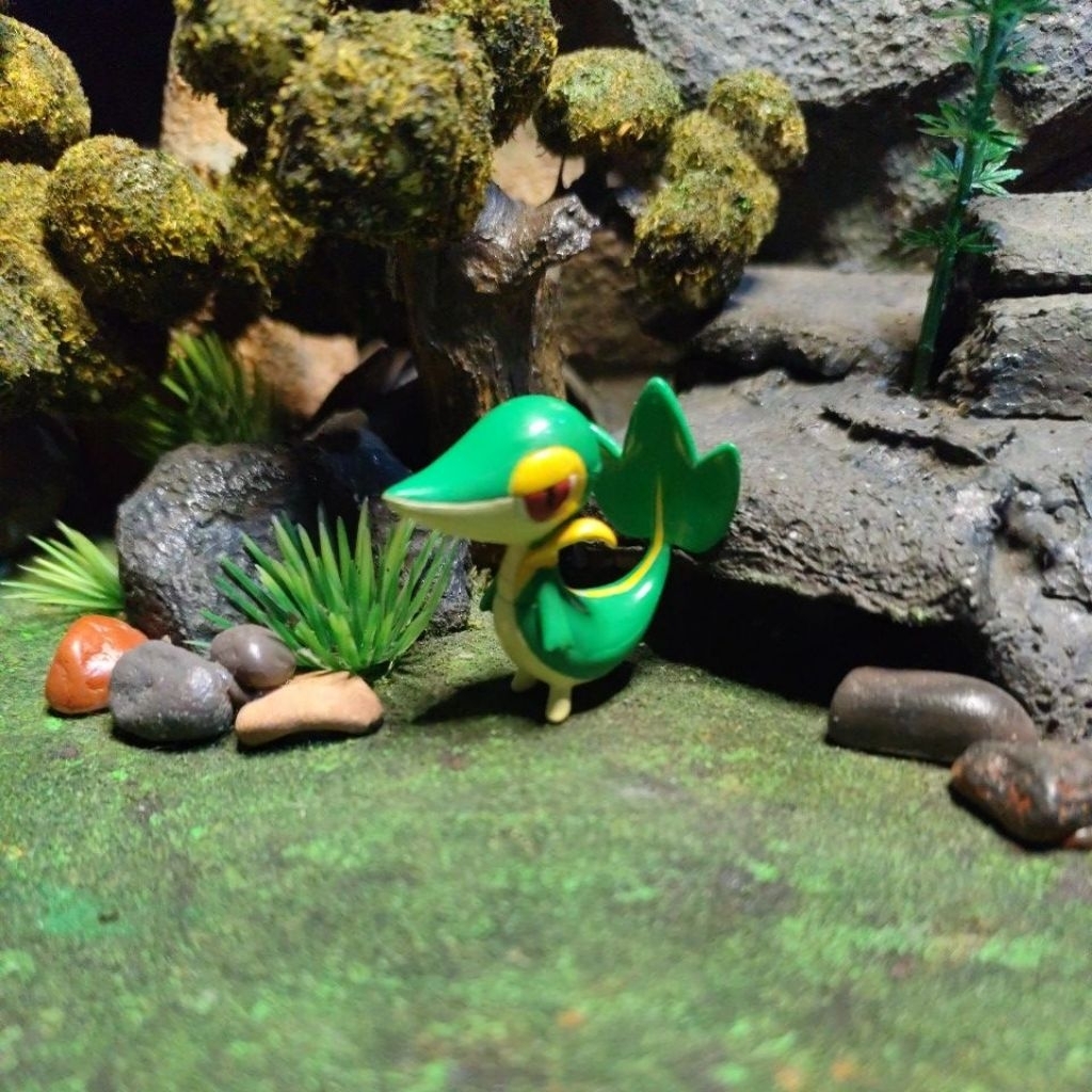 Jual pokemon figure - snivy - tomy | Shopee Indonesia