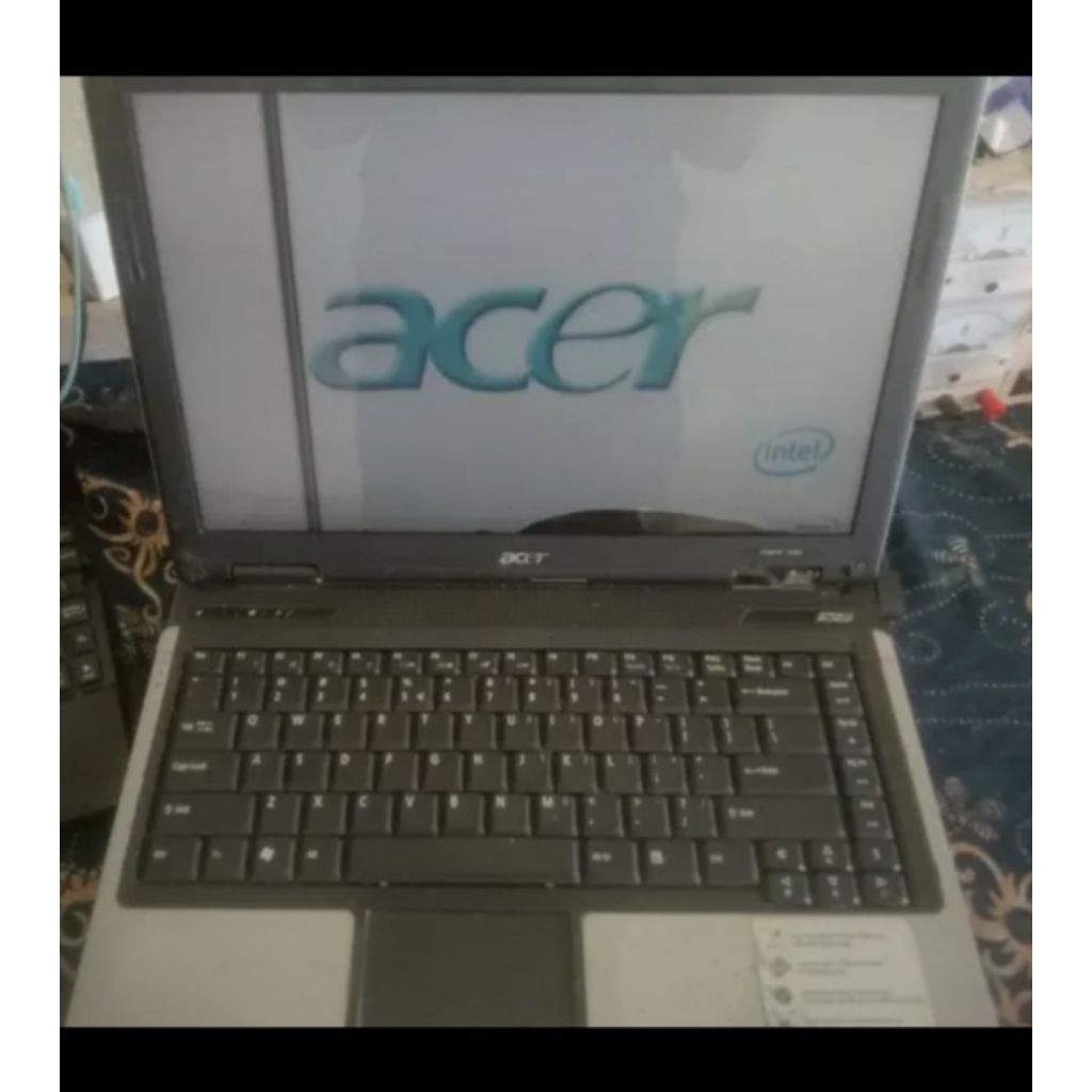 Jual laptop acer jadul masih hidup | Shopee Indonesia