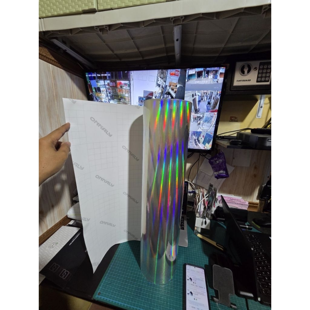 Jual Sticker ONNALY Laser Chrome Silver Chrome Hologram bahan Cutting ...