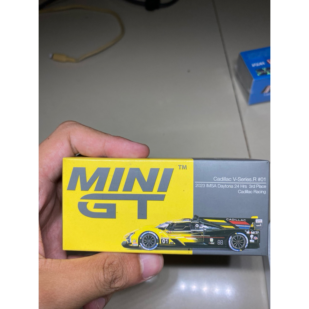 Jual Mini GT Cadillac V-Series | Shopee Indonesia