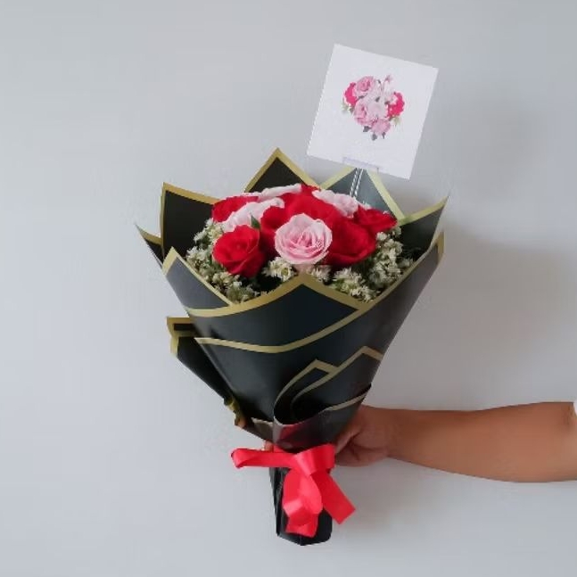 Jual Buket bunga mawar merah mix bunga mawar pink muda asli dan fresh ...