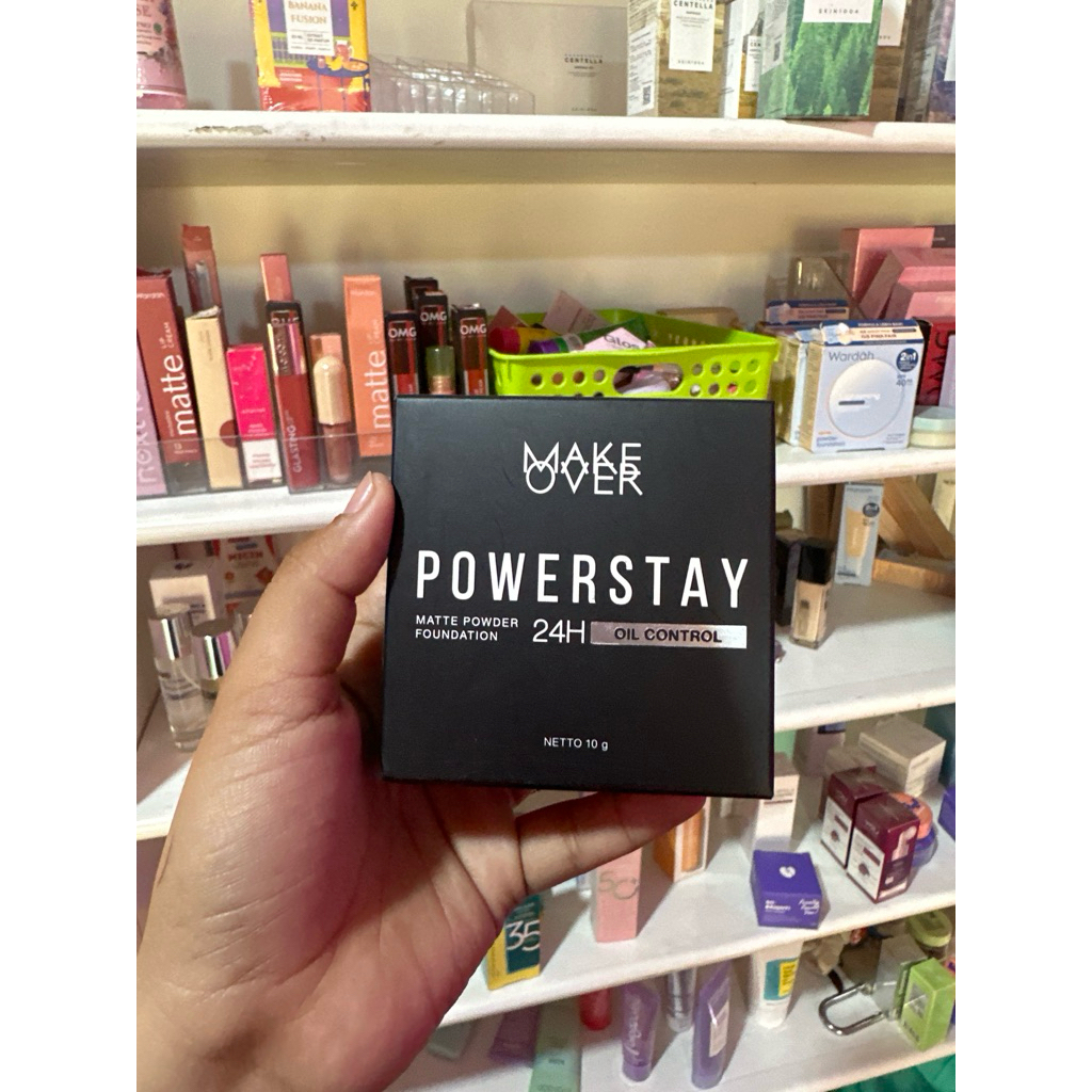 Jual MAKEOVER POWDER FOUNDATION W22 | Shopee Indonesia