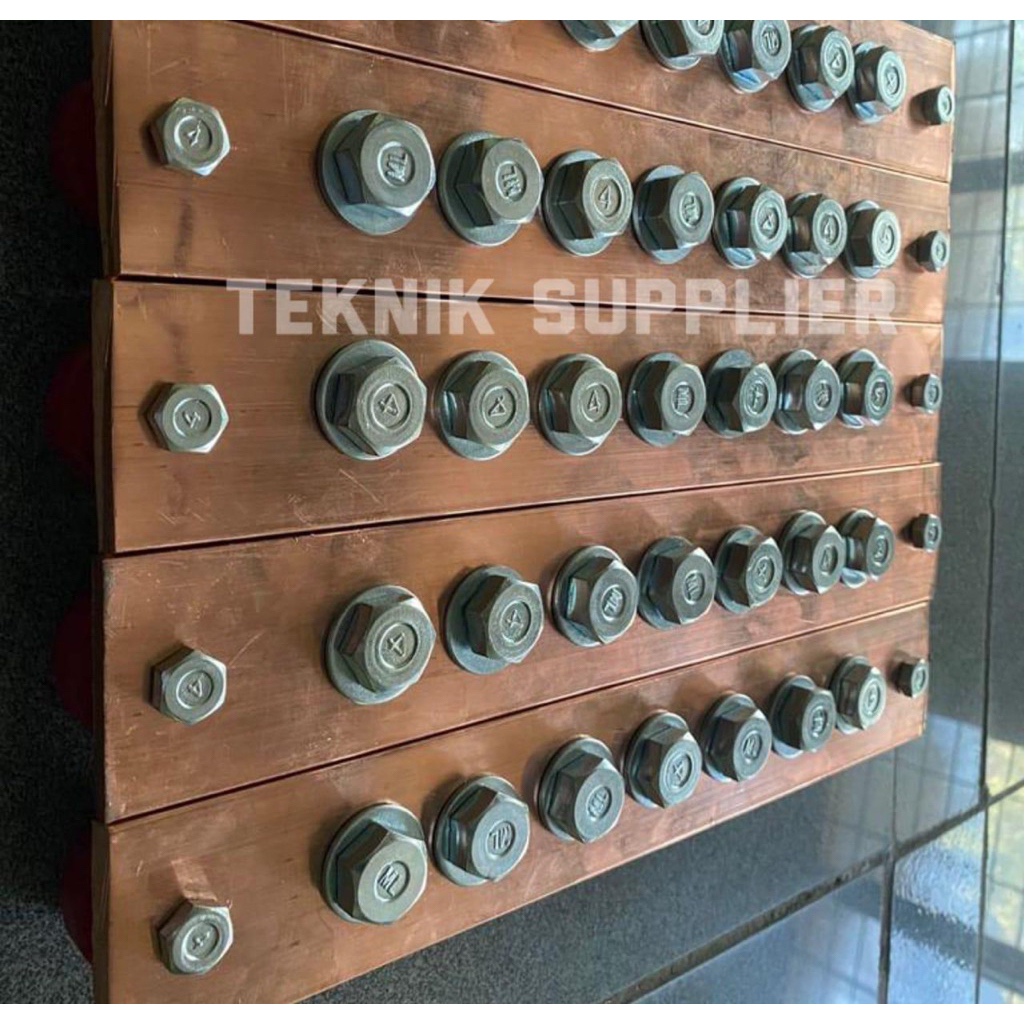 Jual Busbar tembaga 5mm x 30mm x 400mm 5 baut M8 + 2 dudukan isolator ...