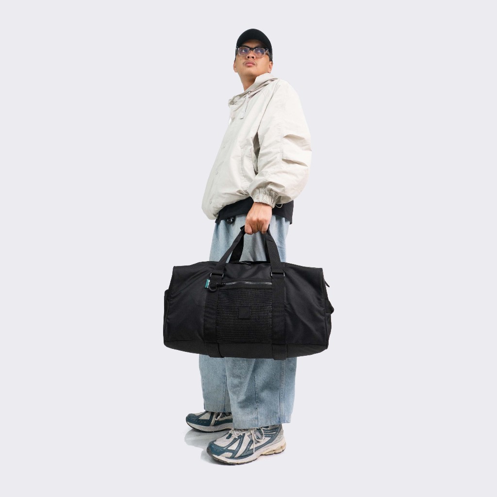 Jual Fertig - Inetha Duffle Bag Black - Tas Travel Bag Hitam Gym ...