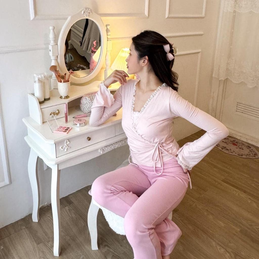 Jual Isabelle Lace Wrap Top | Aesthete yourlife | Shopee Indonesia