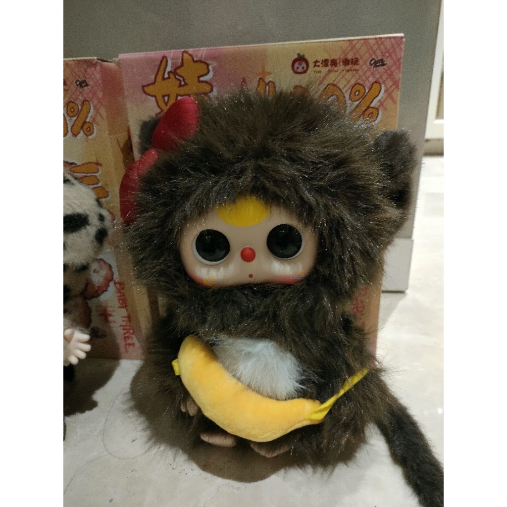 Jual Boneka Baby Three 400 persen Monyet Mata Bulat RARE | Shopee Indonesia