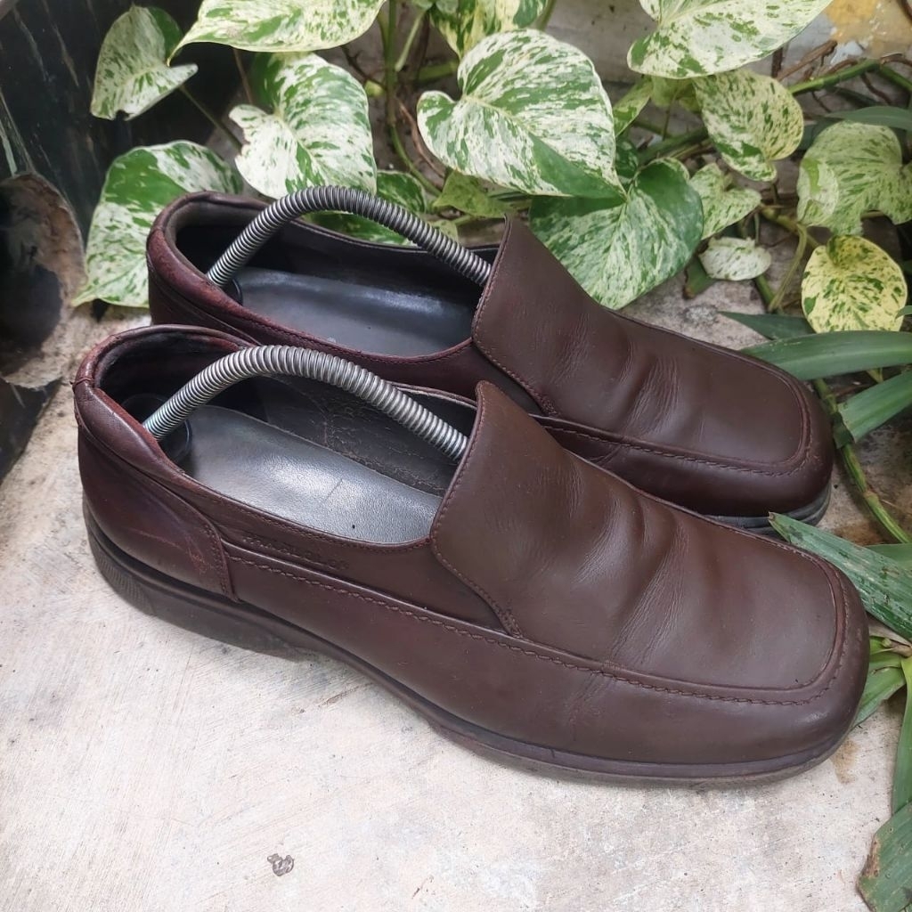 Jual sepatu loafer second pakalolo size 43(28cm) | Shopee Indonesia