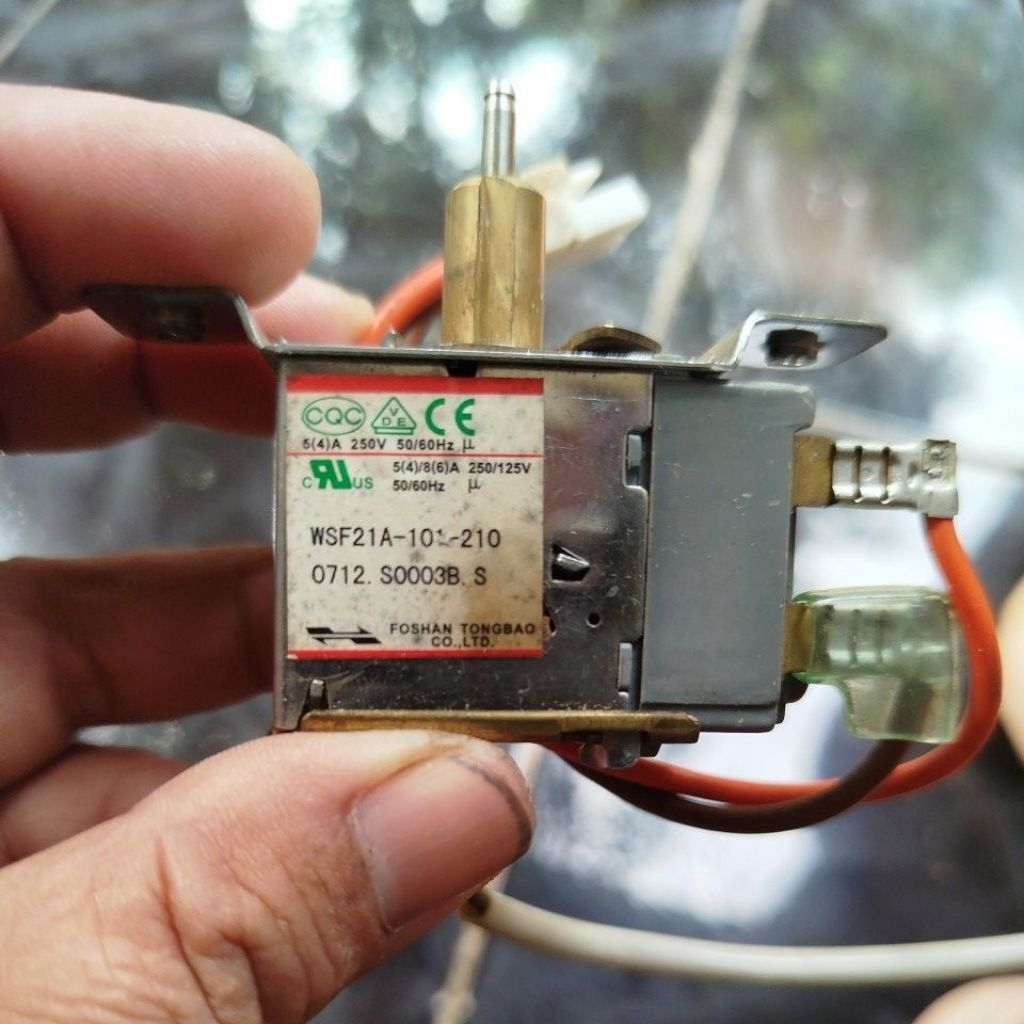 Jual Thermostart Kulkas Lemari Es Showcase Sharp WSF21A-101-210 cabutan ...