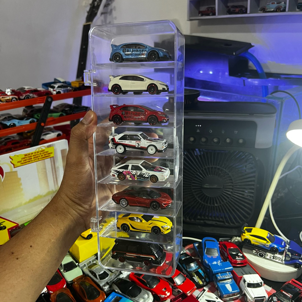 Jual Display Diecast 1:64 Akrilik pakai tutup anti debu | Shopee Indonesia