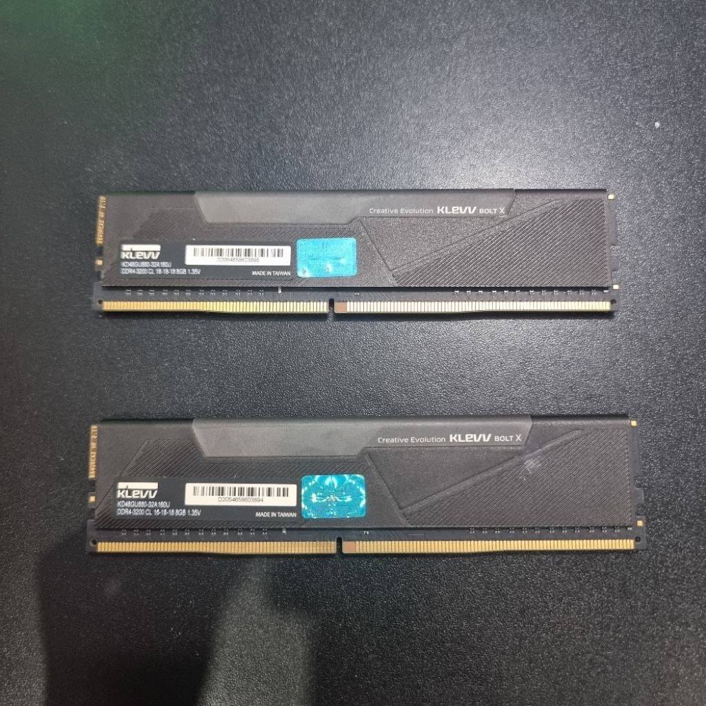 Jual KLEV BOLT 32GB KIT DDR4 SECOND | Shopee Indonesia