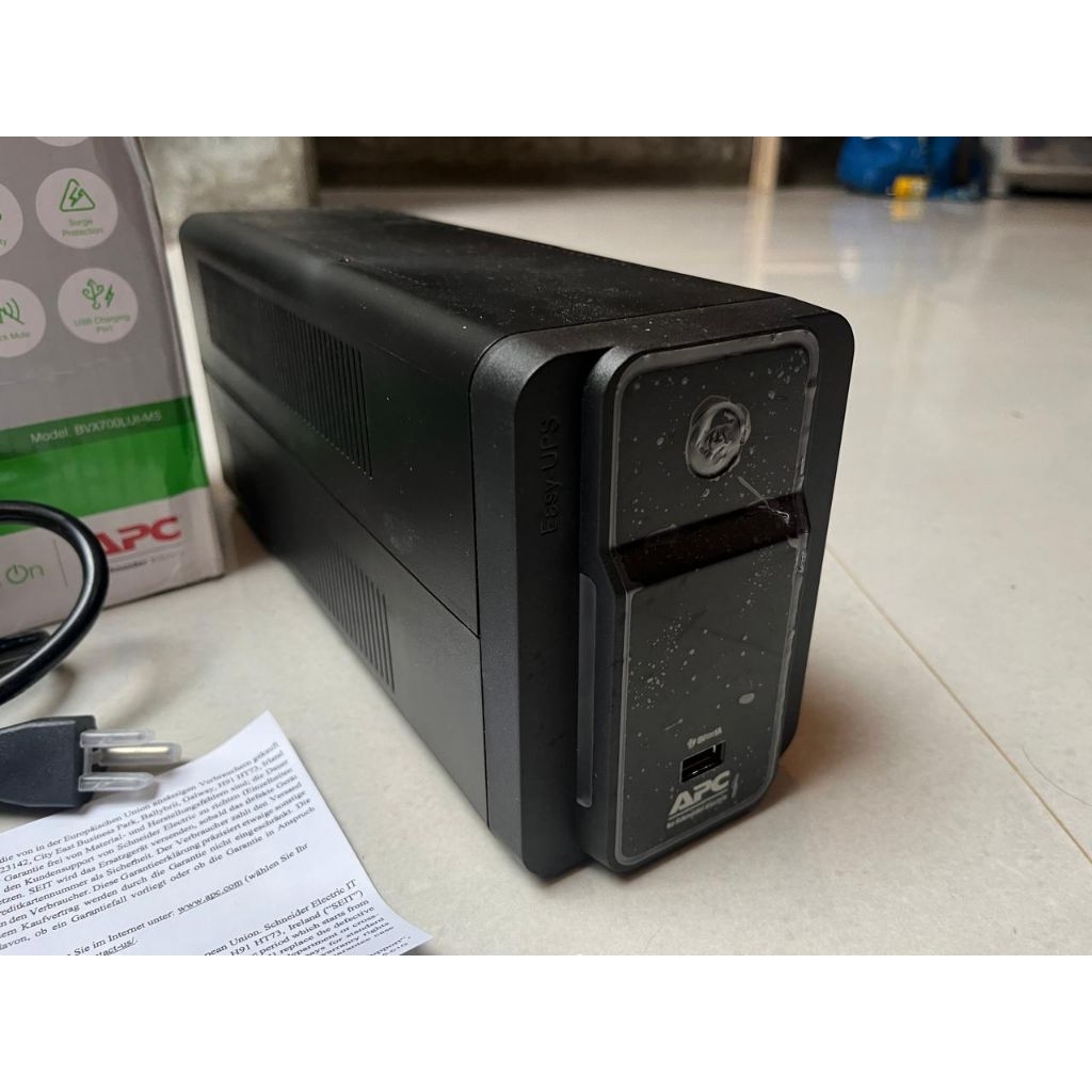 Jual UPS APC 700VA 360W LIKE NEW MULUS | Shopee Indonesia