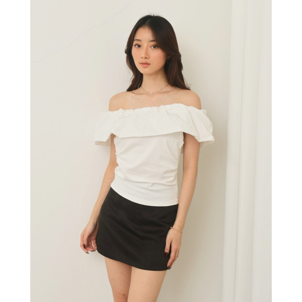 Jual [MELAMOR] Jienna Top - Atasan Wanita | Shopee Indonesia