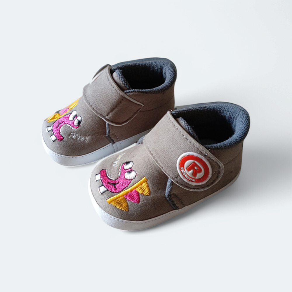 Jual sepatu bayi laki-laki Random sepatu anak Prewalker baby AWE Unisex ...