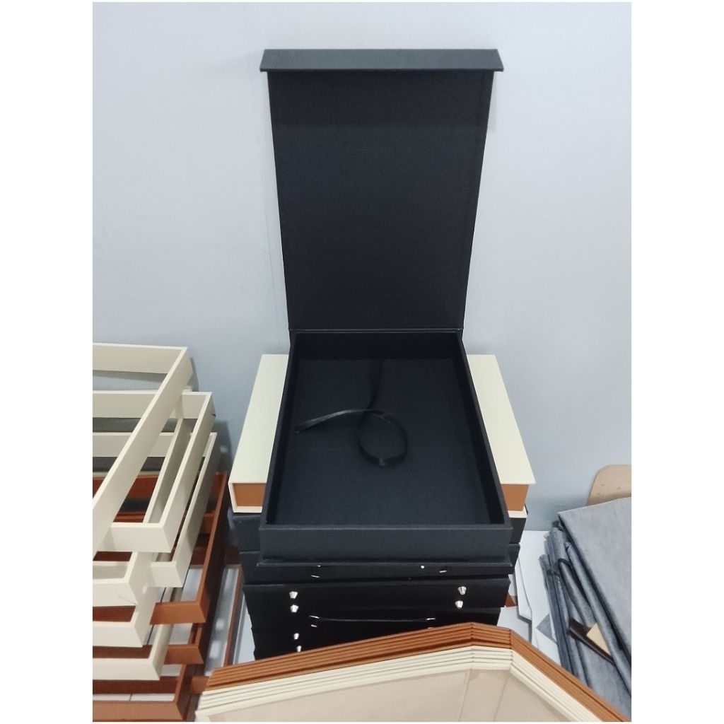 Jual Box album landscape ukuran 20x30 full kulit sintetis hitam ...