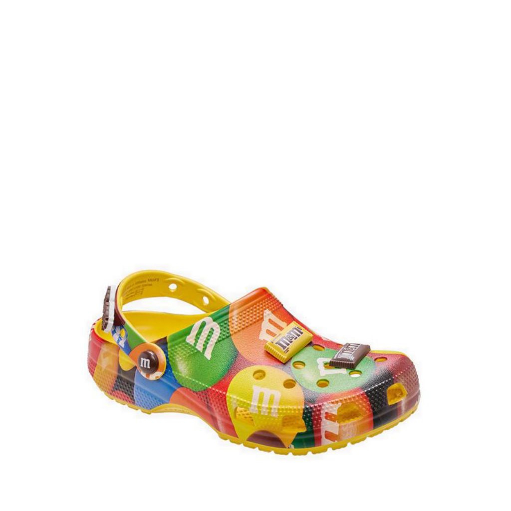 Jual Sandal Dewasa Crocs x M&Ms Classic Unisex Clog - MultiSKU ...