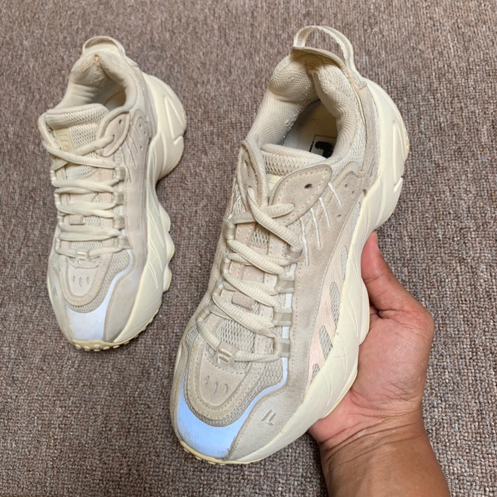 Jual FILA ADE VNTG Beige No 36 Ins 225mm | Shopee Indonesia