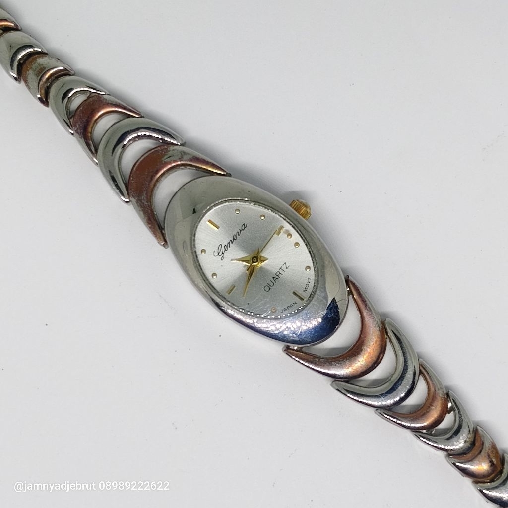 Jual Jam Oval Geneva Silver Brown Ladies Rantai Bekas | Shopee Indonesia