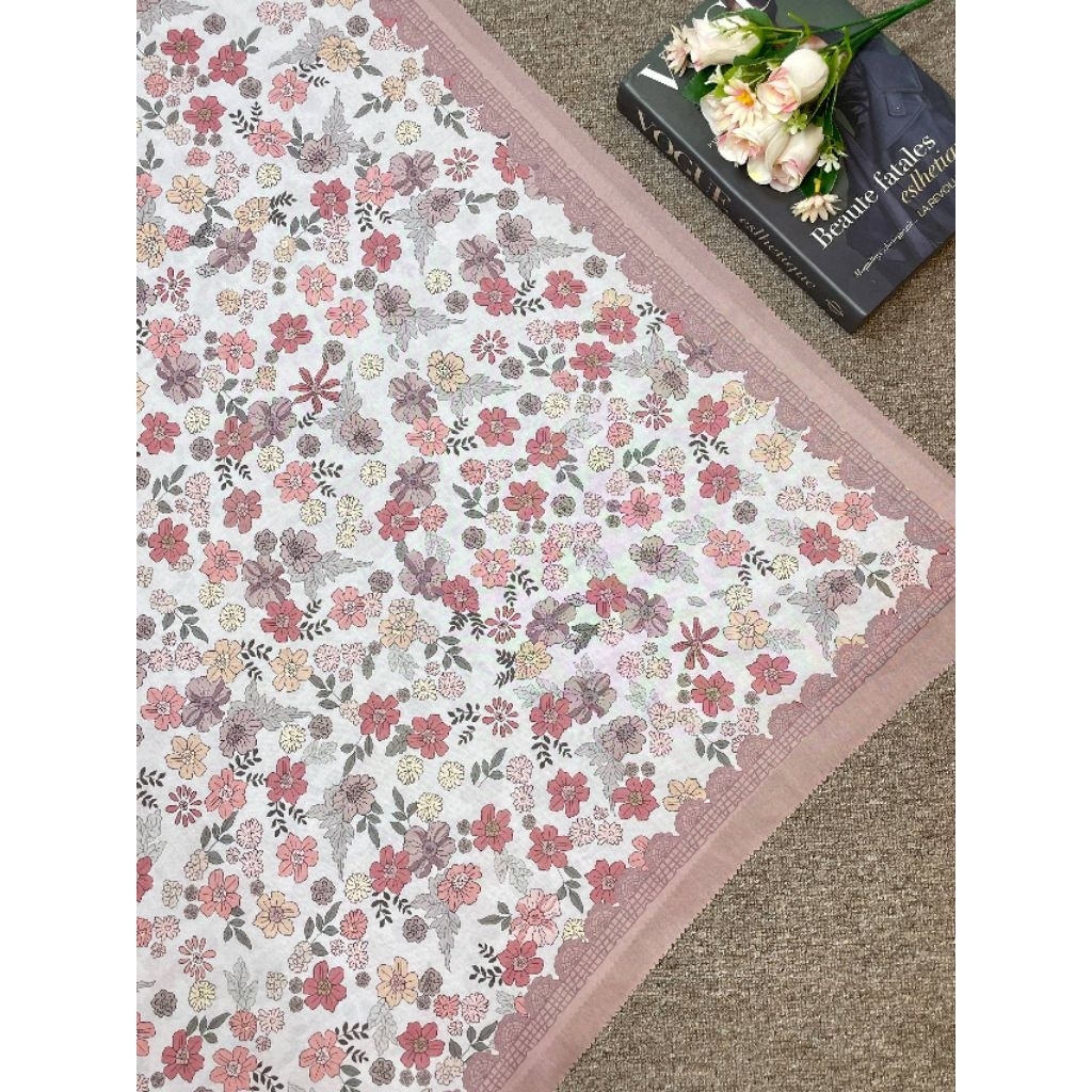 Jual Hijab Motif Bunga Segi Empat Voal Lasercut Free Pouch | Shopee ...