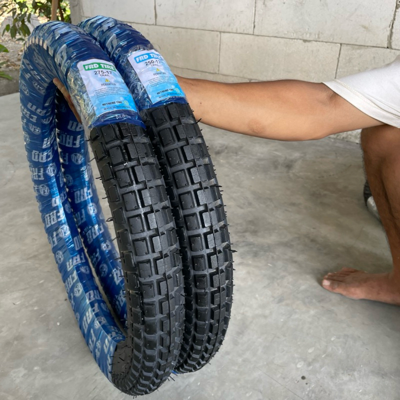 Jual PAKET HEMAT SEPASANG BAN MOTOR SEMI TRAIL RING 17 DEPAN BELAKANG ...