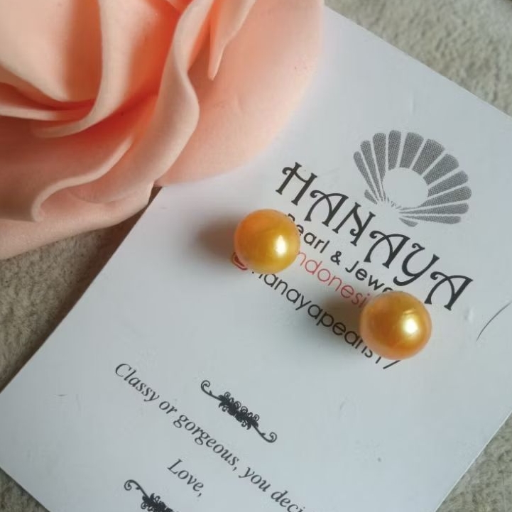 Jual Giwang Mutiara air laut - mutiara kuning emas | Shopee Indonesia