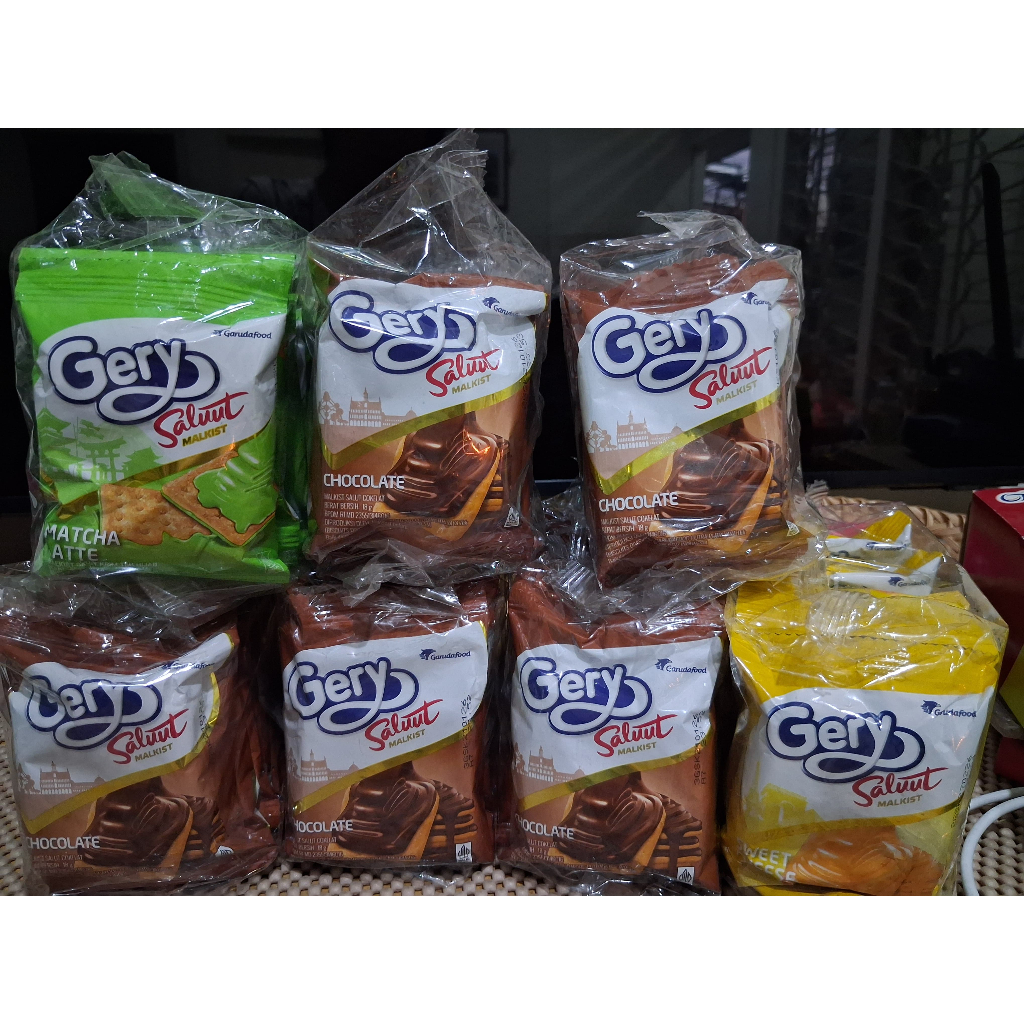 Jual Gery Saluut Malkist Renceng isi 10 x 18 gram Varian Matcha Latte ...