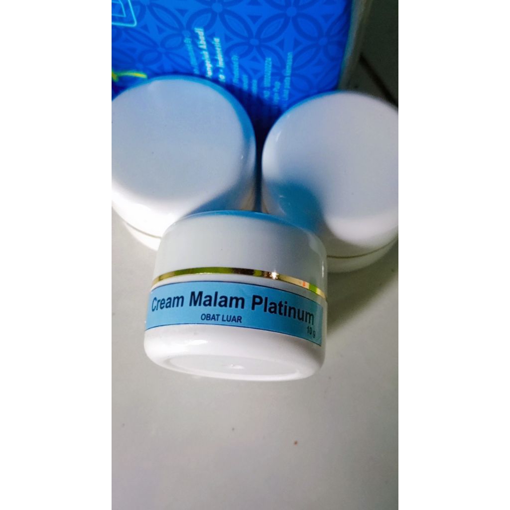 Jual Cream malam platinum(farmasi) | Shopee Indonesia