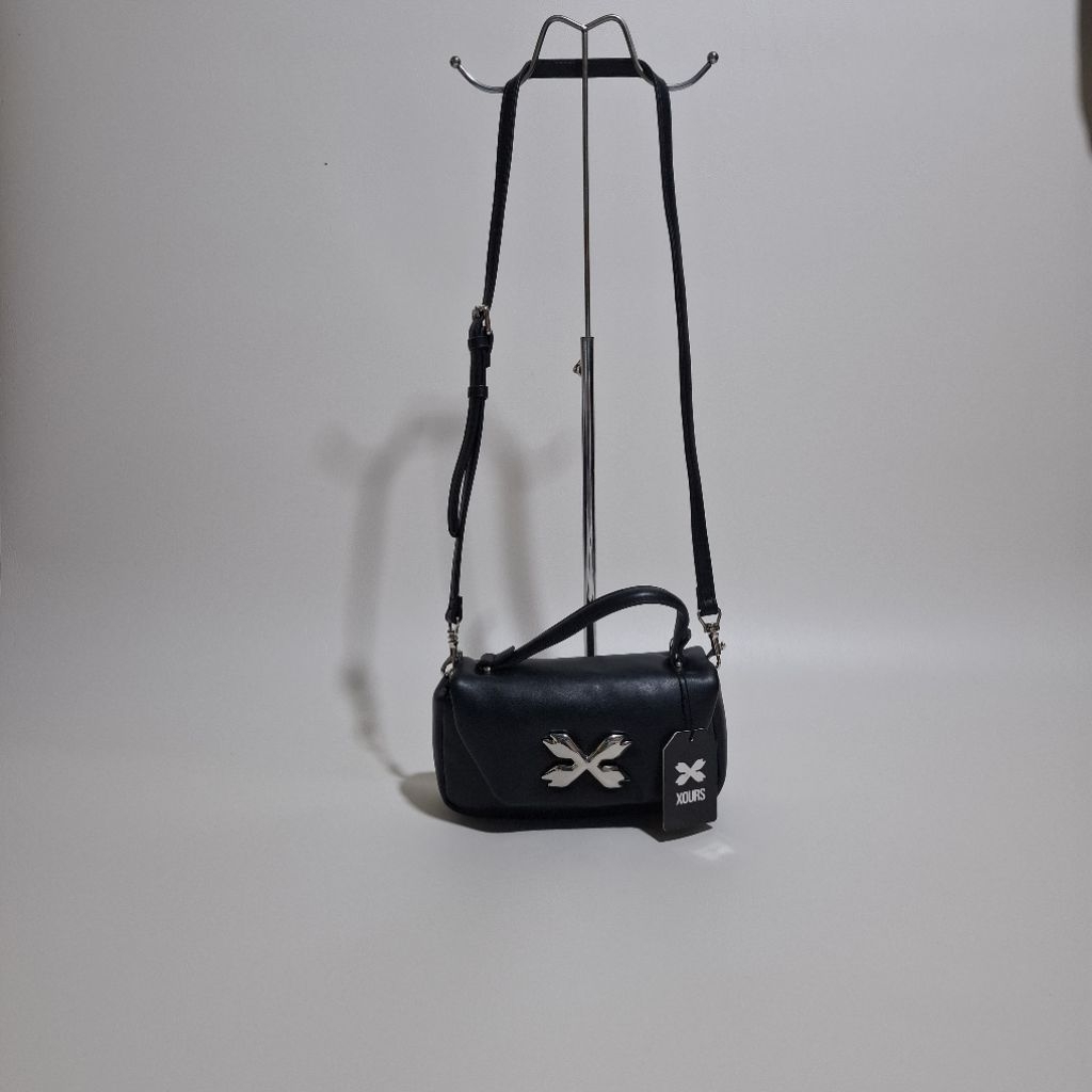 Jual Xours Nimbus Crossbody Bag Black | Shopee Indonesia