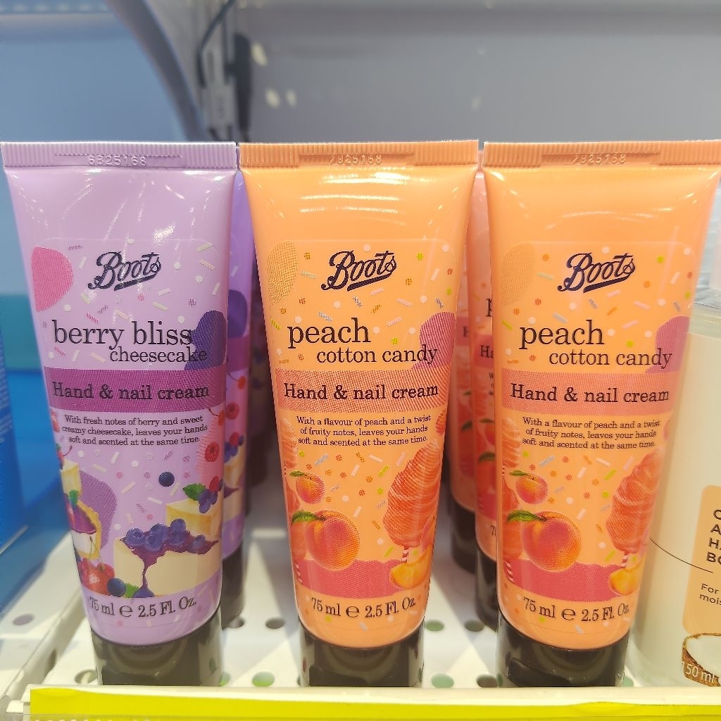 Jual Boots Peach Berry Bliss Cheese Cake Cotton Candy Hand Cream Krim ...