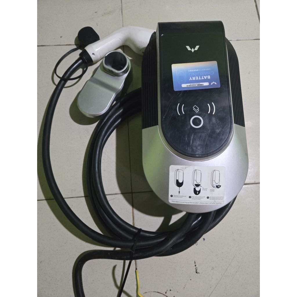 Jual Wall charger fast charging wuling air ev | Shopee Indonesia