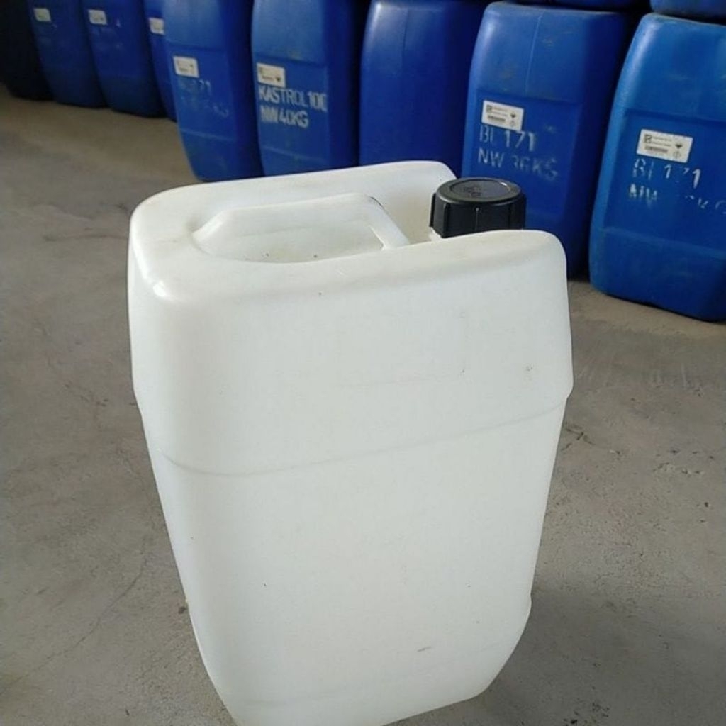 Jual jerigen 20liter putih bersih siap pakai | Shopee Indonesia