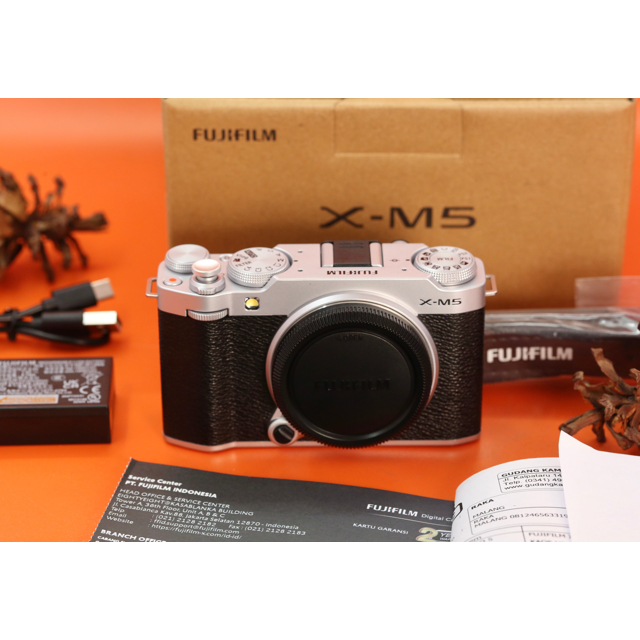 Jual Fujifilm X-M5 XM5 Silver Black Body Only Garansi 2027 Fullset B939 ...