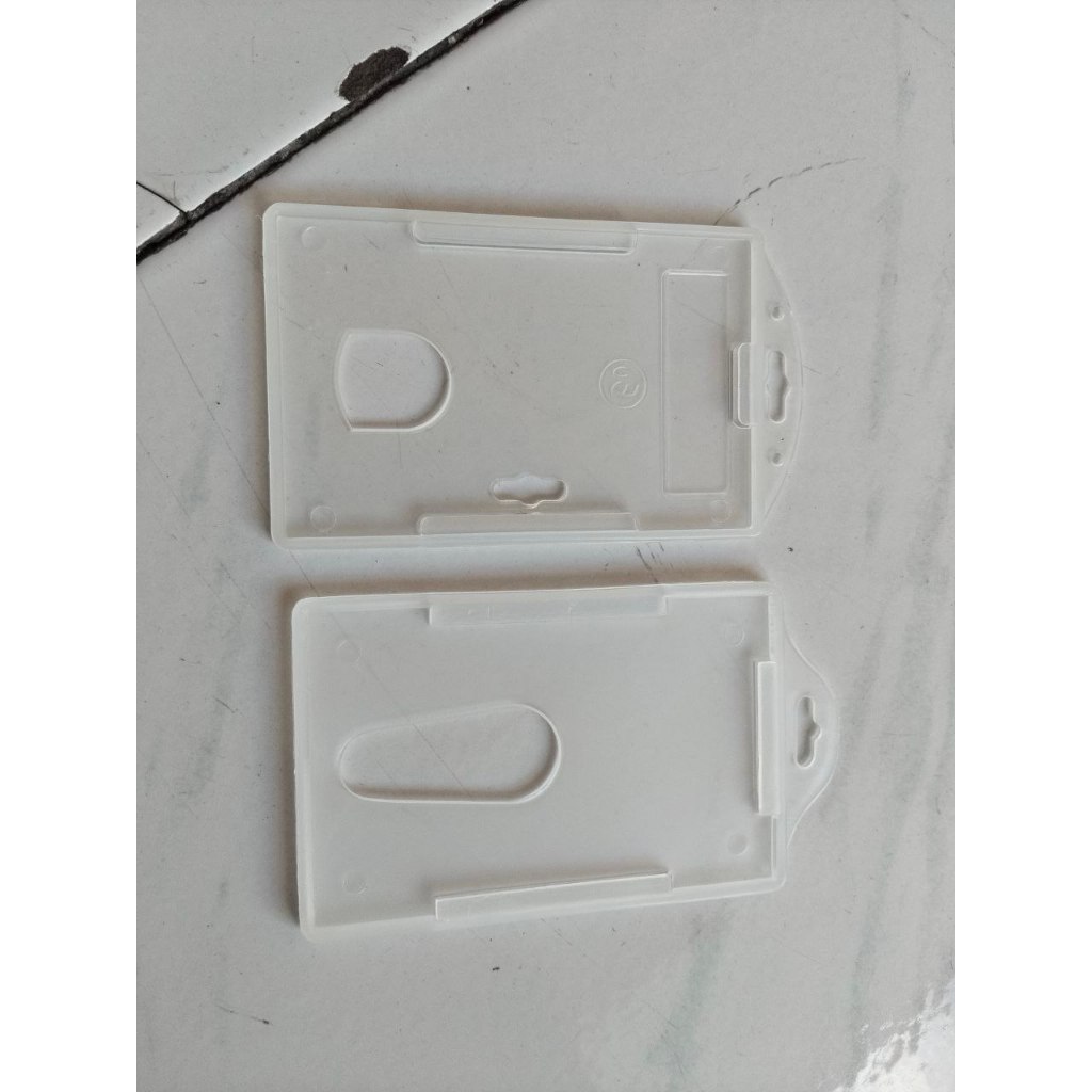 Jual Holder ID Card transparan doff 86x54mm frame name tag plastik Satu ...