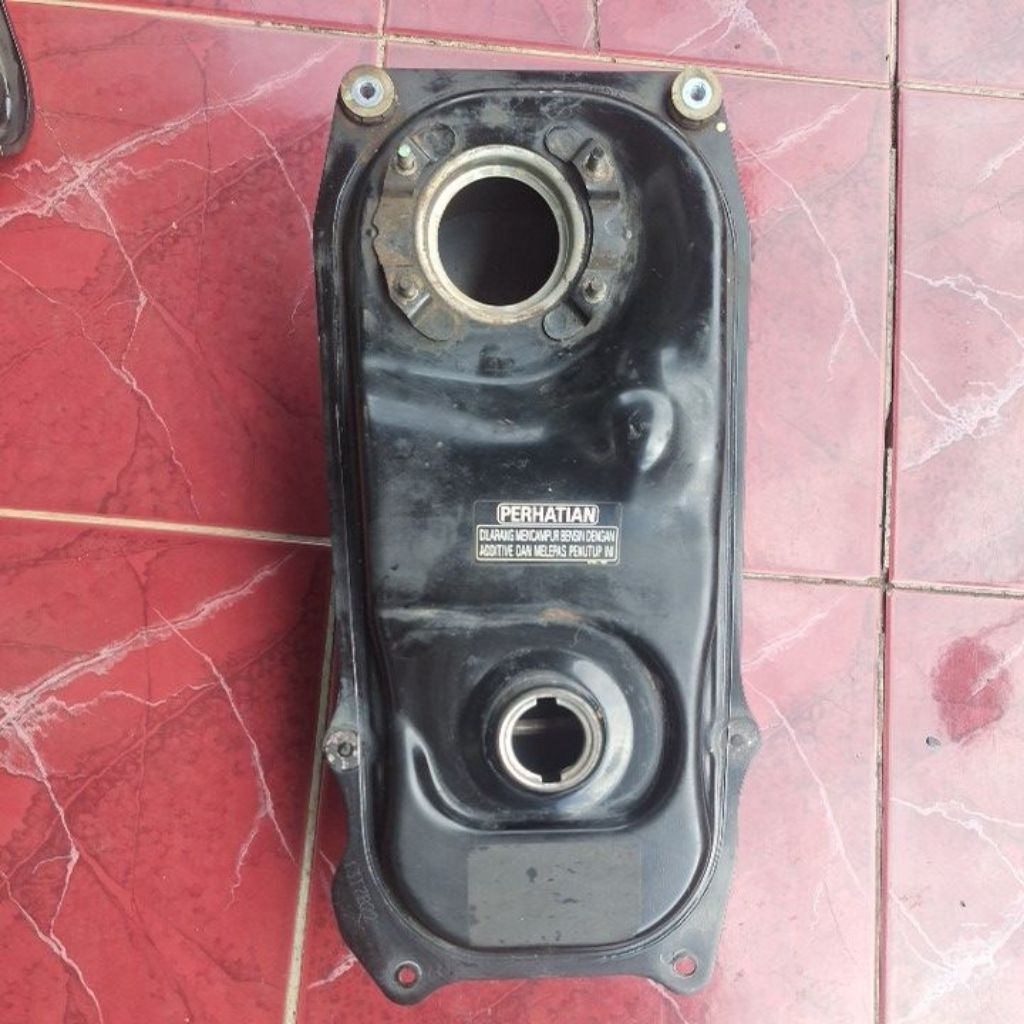 Jual tengki tangki tempat bensin honda sonic 150r bekas original ...