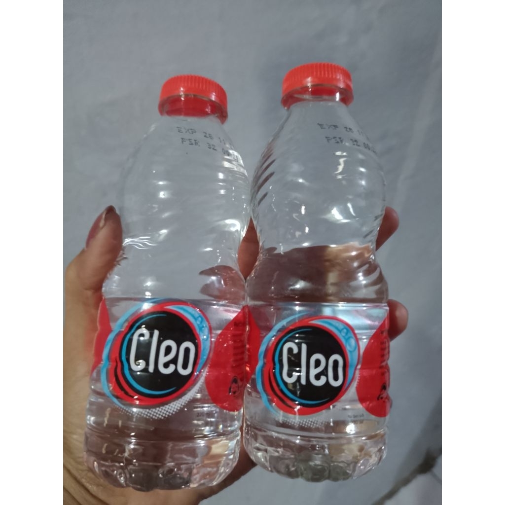 Jual Cleo air minum kemasan botol kecil 220 ml | Shopee Indonesia