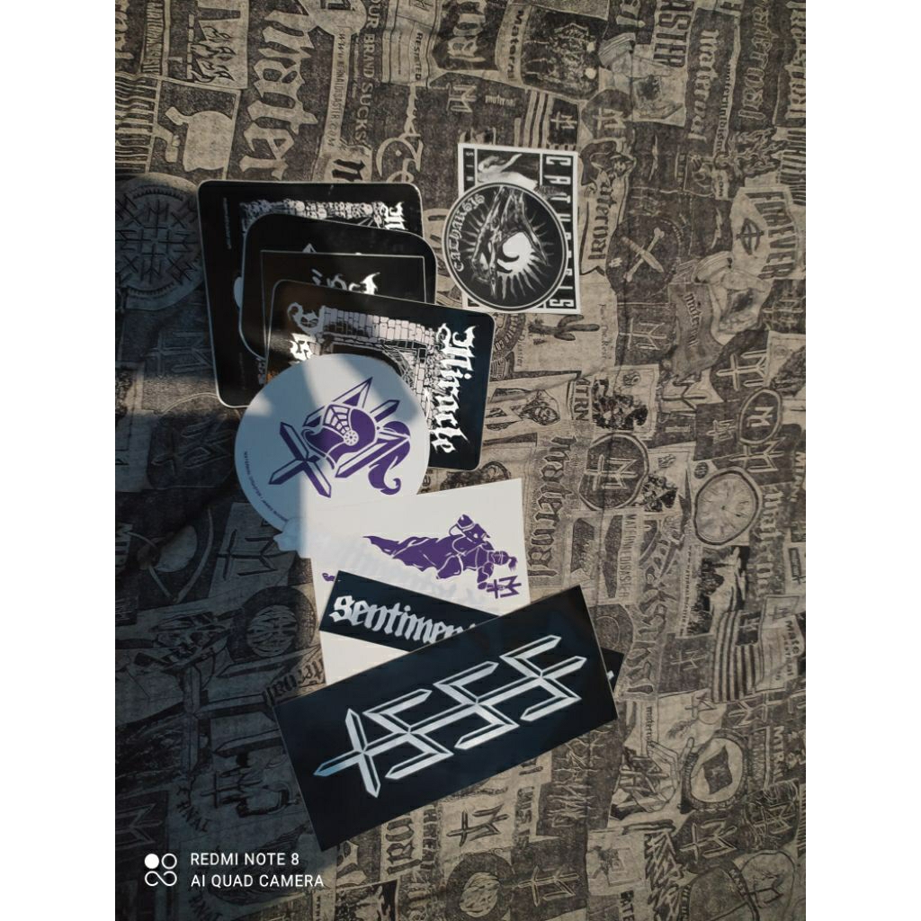 Jual Stiker maternal kolaborasi x James Boogie ,Ssst ,miracle ...