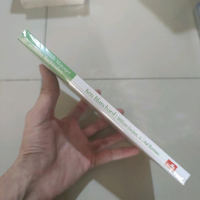 Jual BEKAS - ORIGINAL - Buku The One Minute Manager Meets the Monkey ...