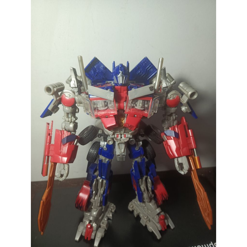 Jual Hasbro Optimus Prime Leader Class ROTF | Shopee Indonesia